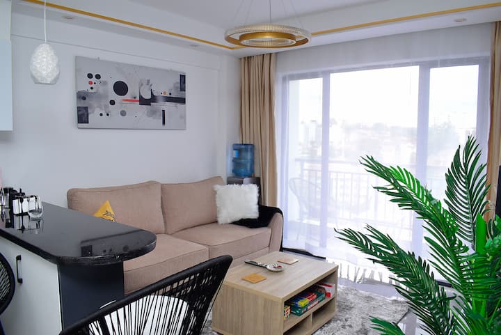 Urban 1 Br Gem With Sunset Views In Kileleshwa - Nairobi