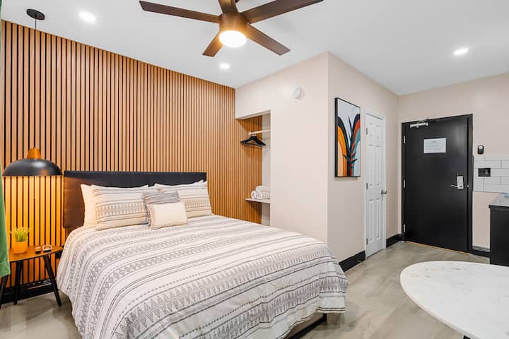 Cosy & Petite Unit In Miami Beach W/ Free Parking - Miami