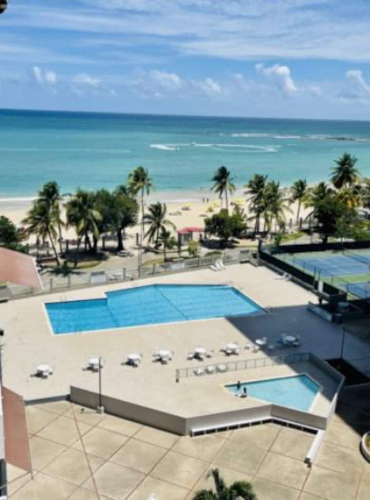 Isla Verde Coral Beach Entire Beachfront Apartment - Puerto Rico