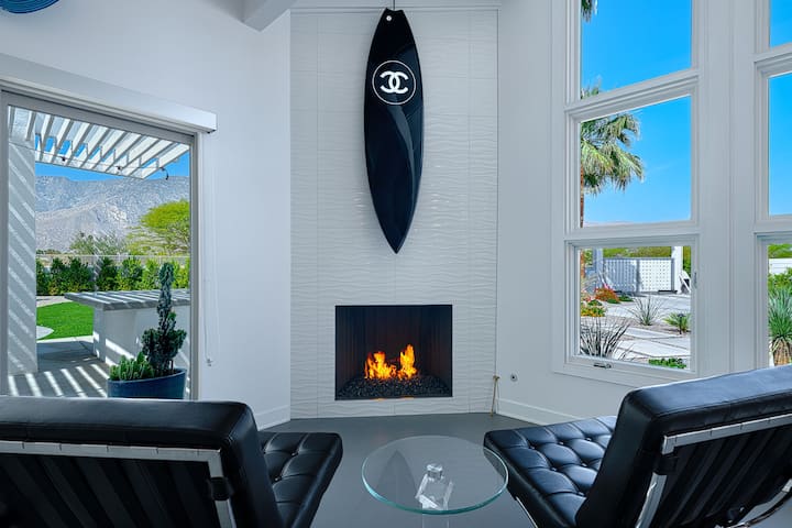 Marilyn's Mid-century Retreat - Palm Springs, CA