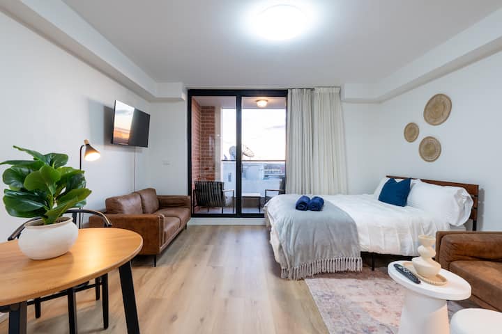 Entire Studio In Heart Of Sydney Cbd With Views - 시드니