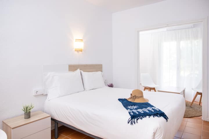Estudio Con Jardín - L'Escala