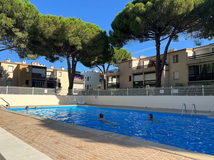 Appartement 4 Pers- Jardin-piscine-plage-parking - Agde