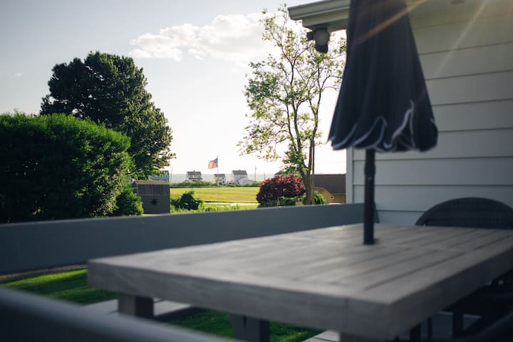 Cornfield Point Beach House View - Old Saybrook, CT