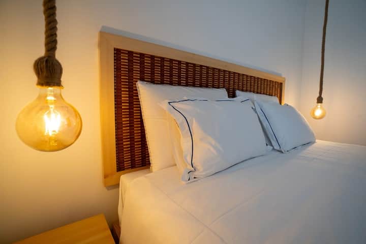 Charming 1br Bungalow - Ac, Natural Pool And Peace - Santarém