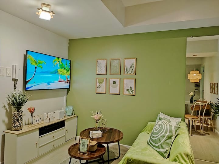 2 Br Aurora Oasis Suite, Your Sweet Haven! - Parañaque
