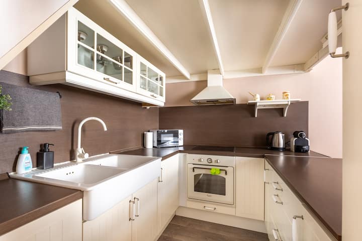 D20 Dob Apartment - Budapest