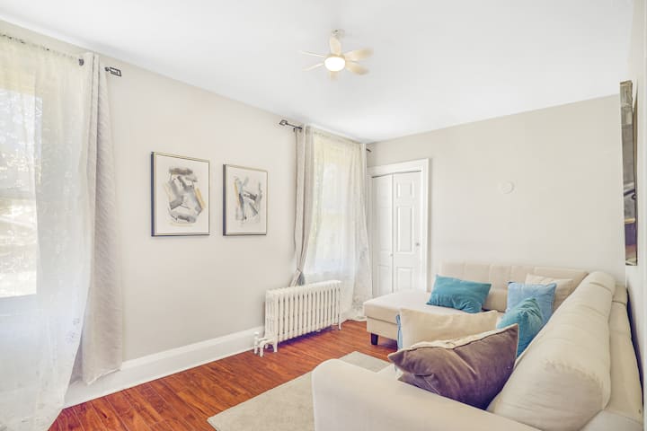 Home Away From Home In Thorold - St. Catharines