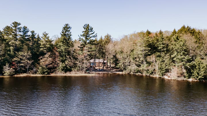 Lakeside Haven (Your Cottage Retreat) - Bracebridge