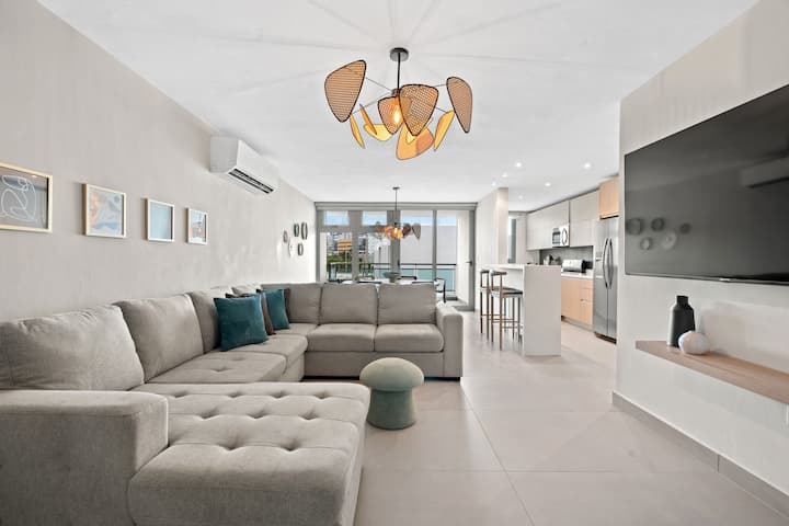 Luxurious Apartment-isla Verde #1 - San Juan
