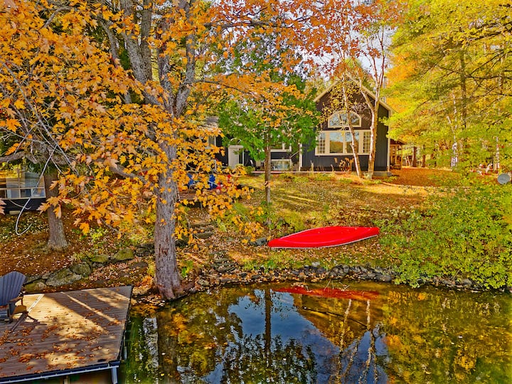 Muskoka Escape | Fireplace, Games, Netflix, Canoe - Muskoka District Municipality
