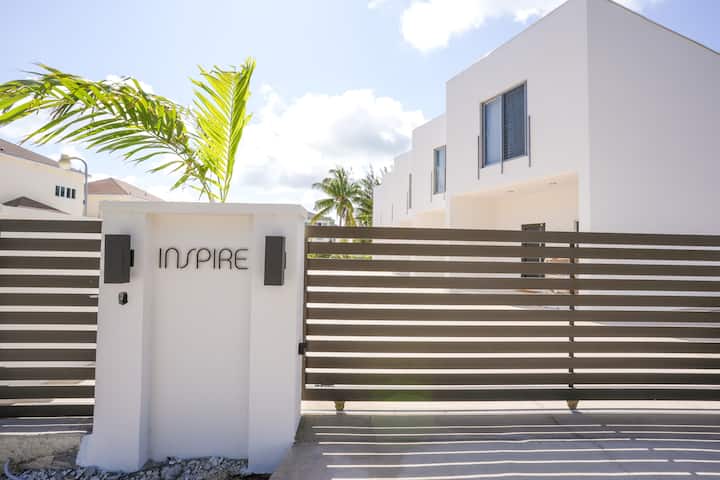 New Luxurycondo/location/pool/bahamar/beach Unit 4 - Nassau