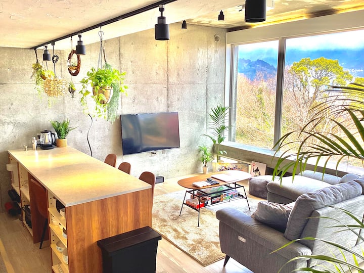 熱海の絶景を堪能　夜景と花火大会を望むジャグジー付き別荘#Bbq 2～12名可 - Atami