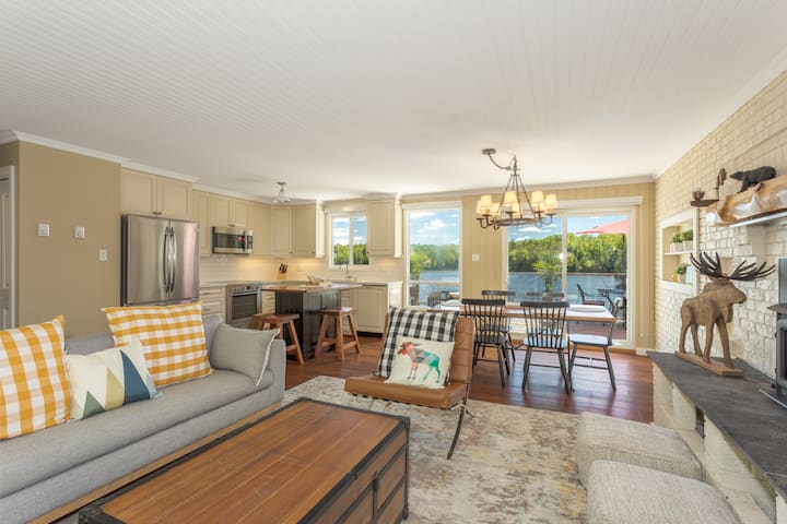 Pinegrove Hideaway - Ontario 60