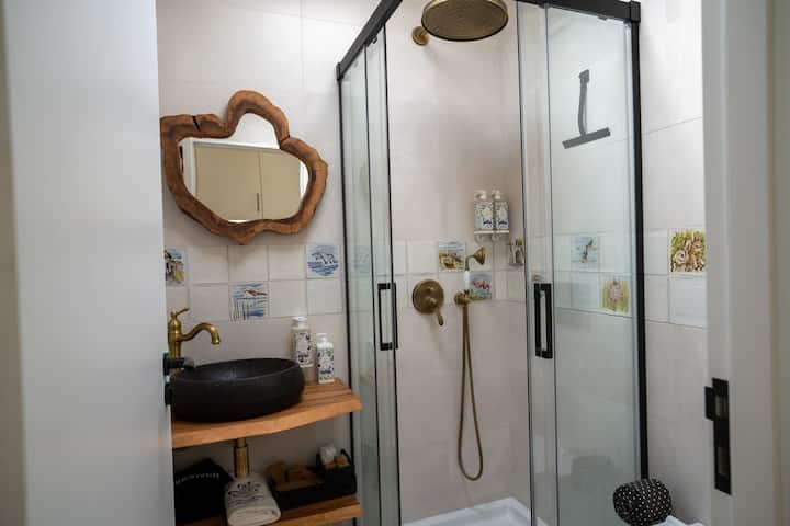 Charming 1br Bungalow - Ac, Natural Pool And Peace - Santarém
