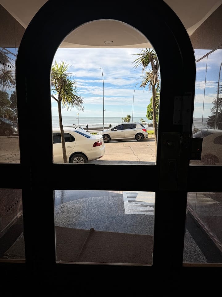 Depto. 5pax En Frente De La Playa - Mar del Plata