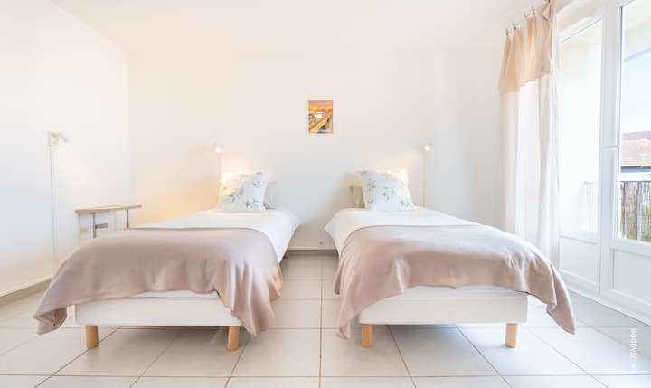 Studio 2 Pers. • 2 Lits Jumeaux • Calme • Digoin - Gueugnon