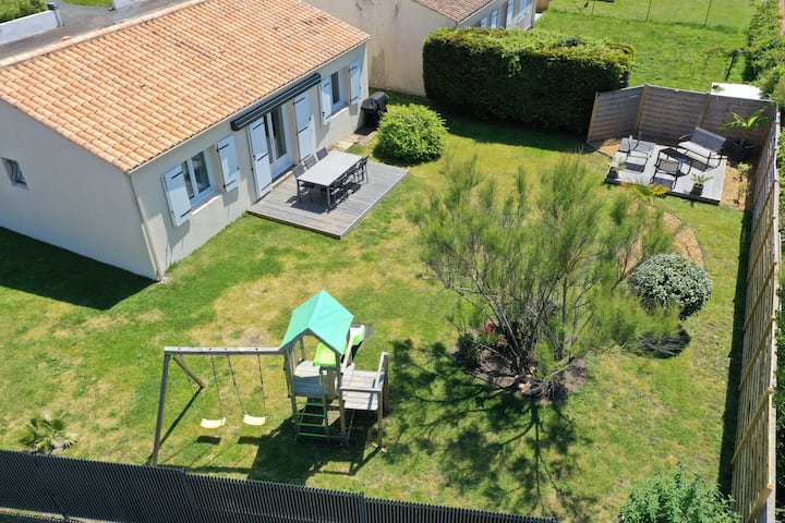 Maison Kids-friendly Avec Jardin, Pour 6 Personnes - Le Château-d'Olonne