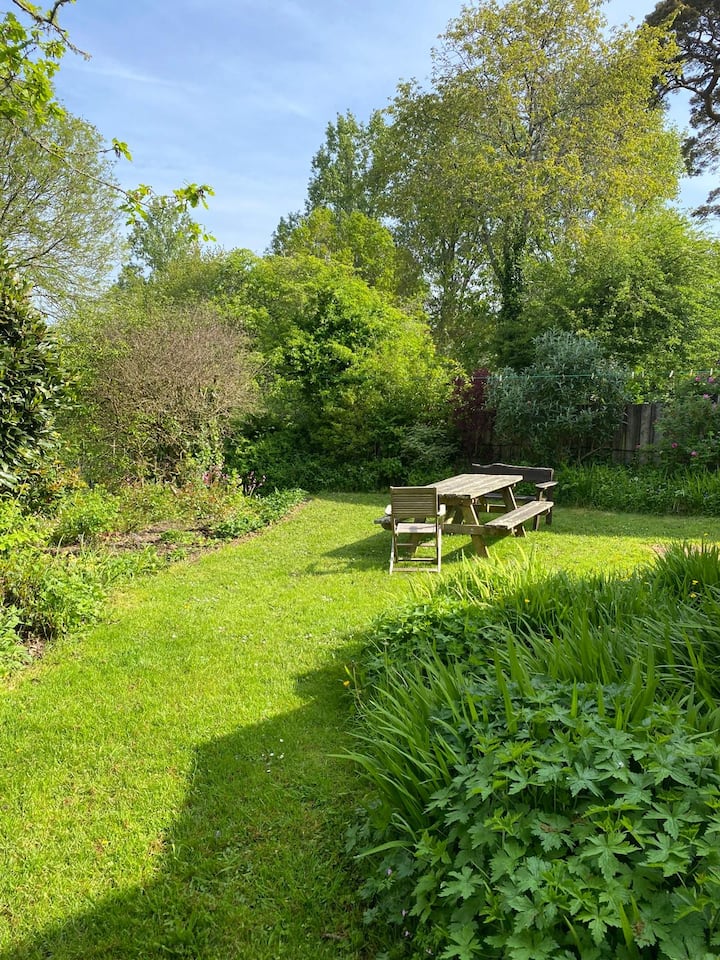 Beautiful Quirky Barn, Dartington, South Devon - Totnes
