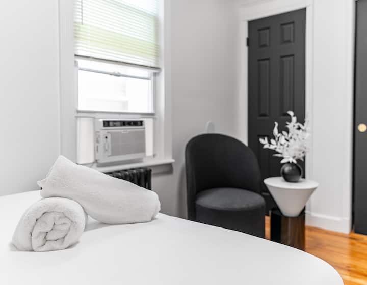 Charming Bedroom 5 Min Walk To The Train To Nyc D - Jersey City, NJ