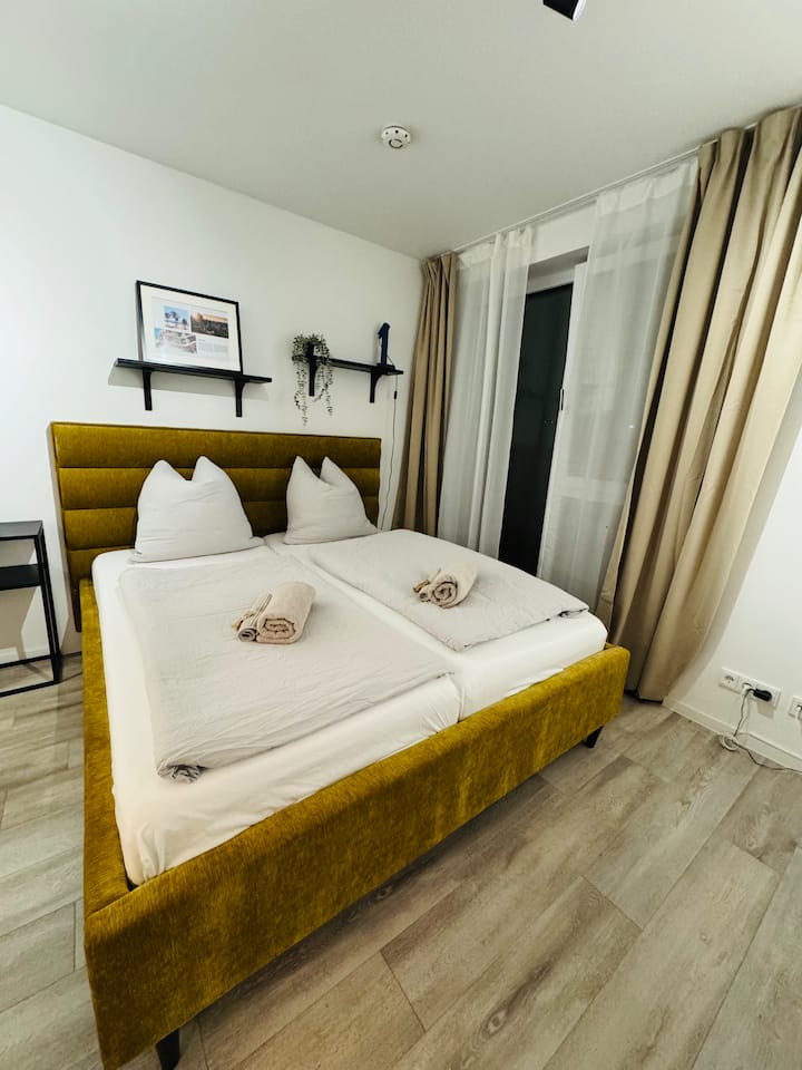 Ganzes Apartment Zentral Wasser Lage ÜBerseestadt - Bremen