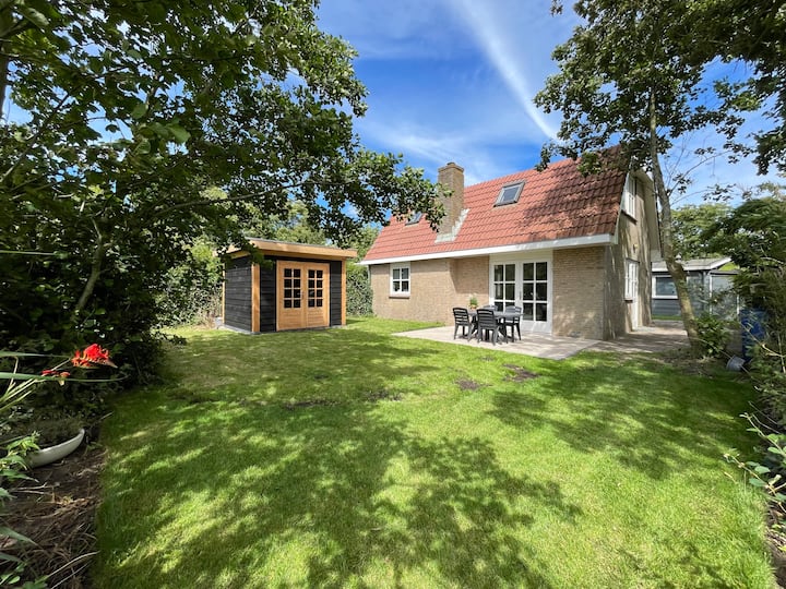Renovated House With Garden, Close To Beach - Egmond aan Zee
