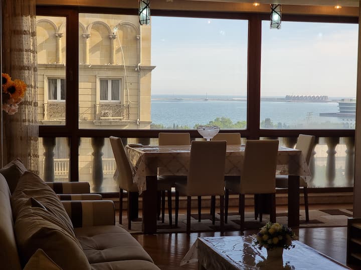 Sea View Deluxe  By Bakuapart - Baku