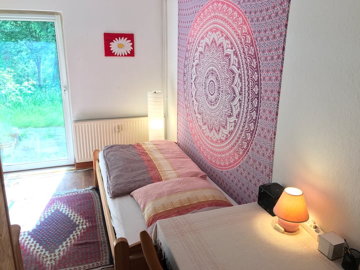 11qm-zimmer Eg Ländlich Am Fluß - Bad Oldesloe