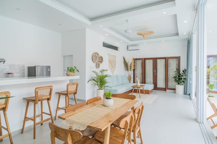 Villa For Family, Fully Equipped Toys & Amenities - Bali