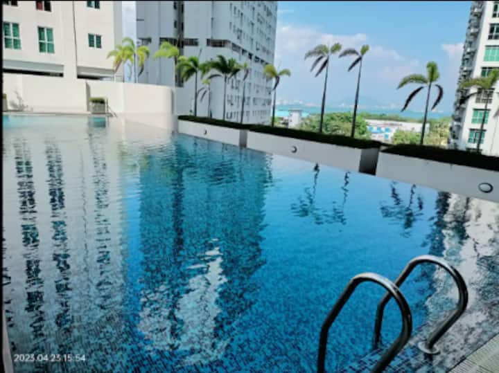 Town City Condo In Island, Jelutong, George - Jelutong