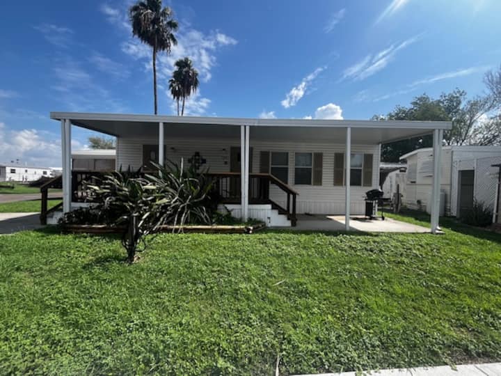 Quiet Small 2-bedroom (904) - Mission, TX