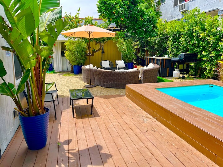 Modern Gated Villa W/pool+bbq+parking - Los Ángeles, CA