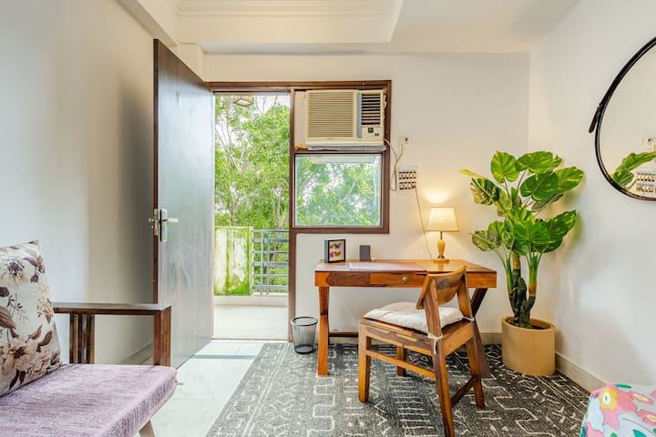 Spacious  Rio Suite Near Airport In Vasant Kunj ॐ - Aéroport de New Delhi Indira Gandhi (DEL)