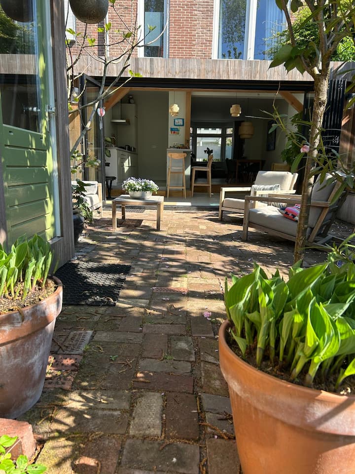 Beautiful Family Home , Cosy Garden - Haarlem