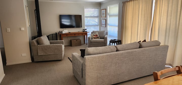 Kurow Garden Retreat With Sleepout - Kurow