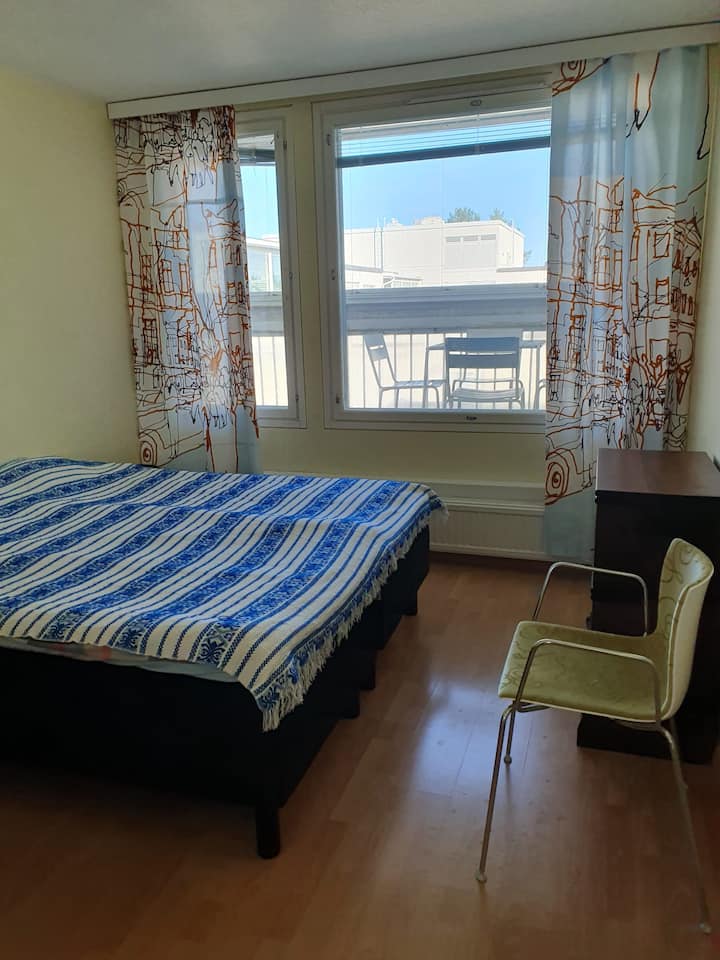 Iso Huoneisto Metro Ja Meri 300m - 艾斯博