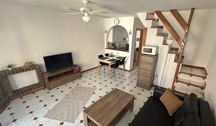 Zata Apartment, 110m From La Mata Beach - Torrevieja