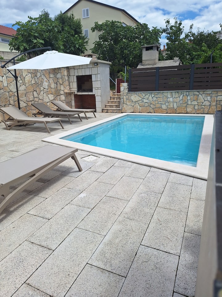 Luxury Apartment Imota ,Private Pool,ev Charger - Imotski