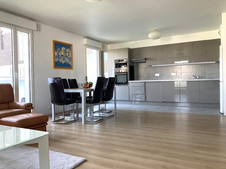 Appartement 90 M2, 3 Chambres 6 Pers. Proche Paris - Clichy