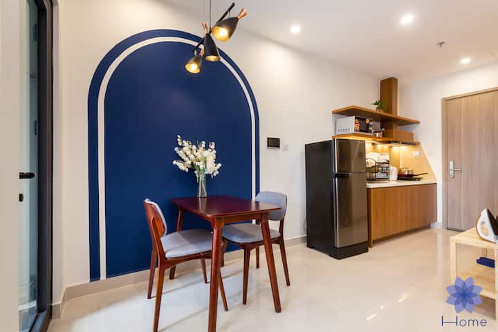 1 Br Apt In Vinhomes Grand Park - Vietnam