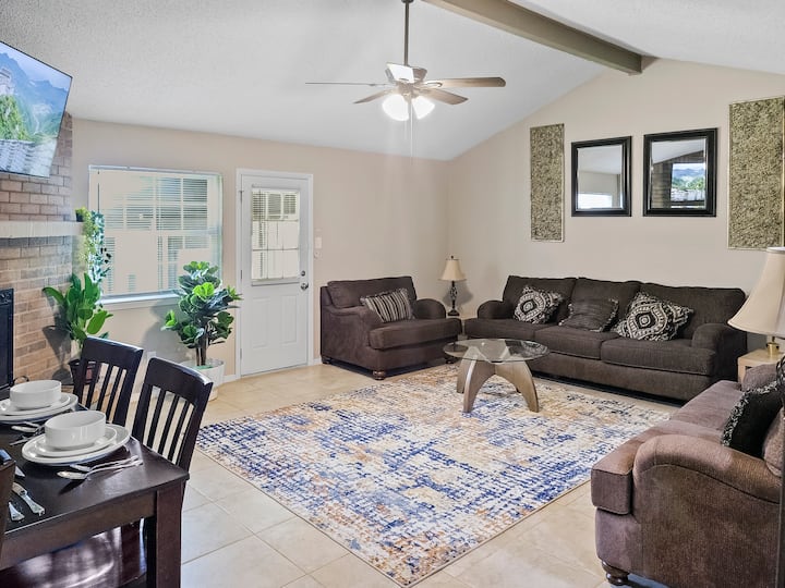Cozy Retreat Near  Dfw & Stadium/game Room - Fort Worth, TX