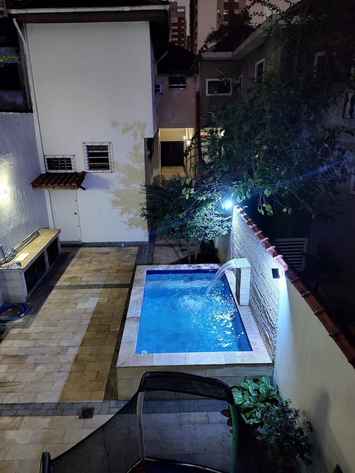 Casa  6 Quartos  2quadras Praia Santos Com Piscina - Santos