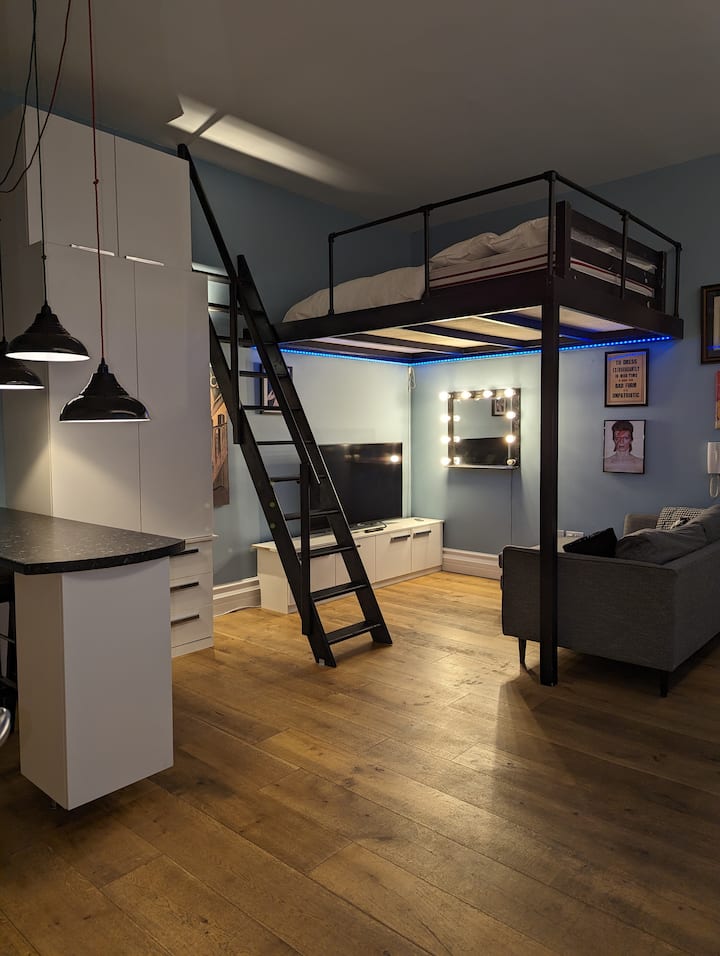 City Centre Studio Apartment -