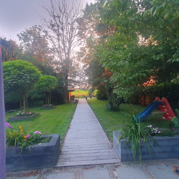 Vakantiehuis Met Royale Tuin,veel Privacy En Sauna - Wijchen