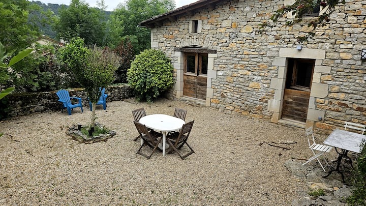 Gite En Pierre. 1 Ch, 3 Lits, 4 Personnes - Cajarc