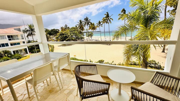 Golden Sands Beachfront 3-bed Penthouse @ Emotions - Puerto Plata