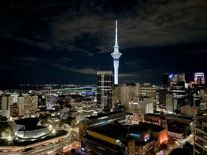 Skytower View And Seaview 2 Bedroom Apartment - Auckland