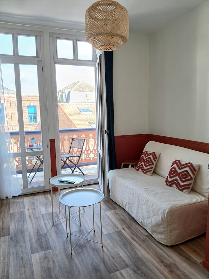 Appartement Avec Beau Balcon - Le Tréport