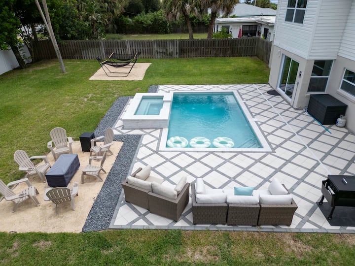 New Pool & Spa | Steps To Sand | King Beds - Cocoa Beach, FL