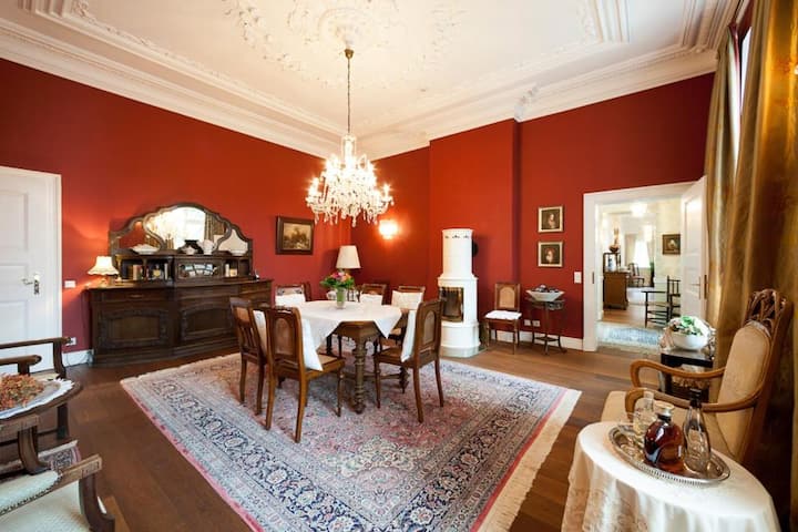 Charming Room With Adjacent Café And Park - Aalten